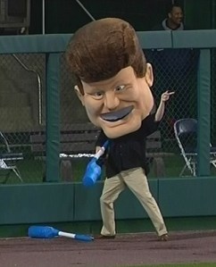 Nationals introduce 5th president – John F. Kennedy – LET TEDDY WIN